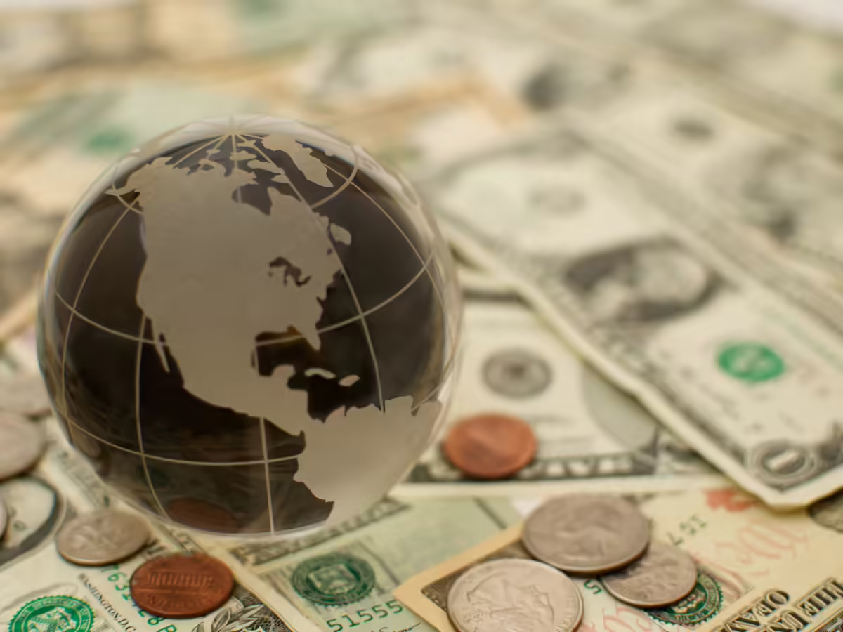 Global economy at a pivotal moment: BIS report — Robbinsdale Group ...